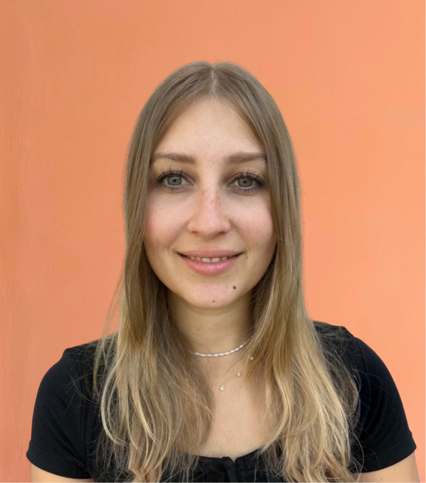 Knab, Katharina | Dione